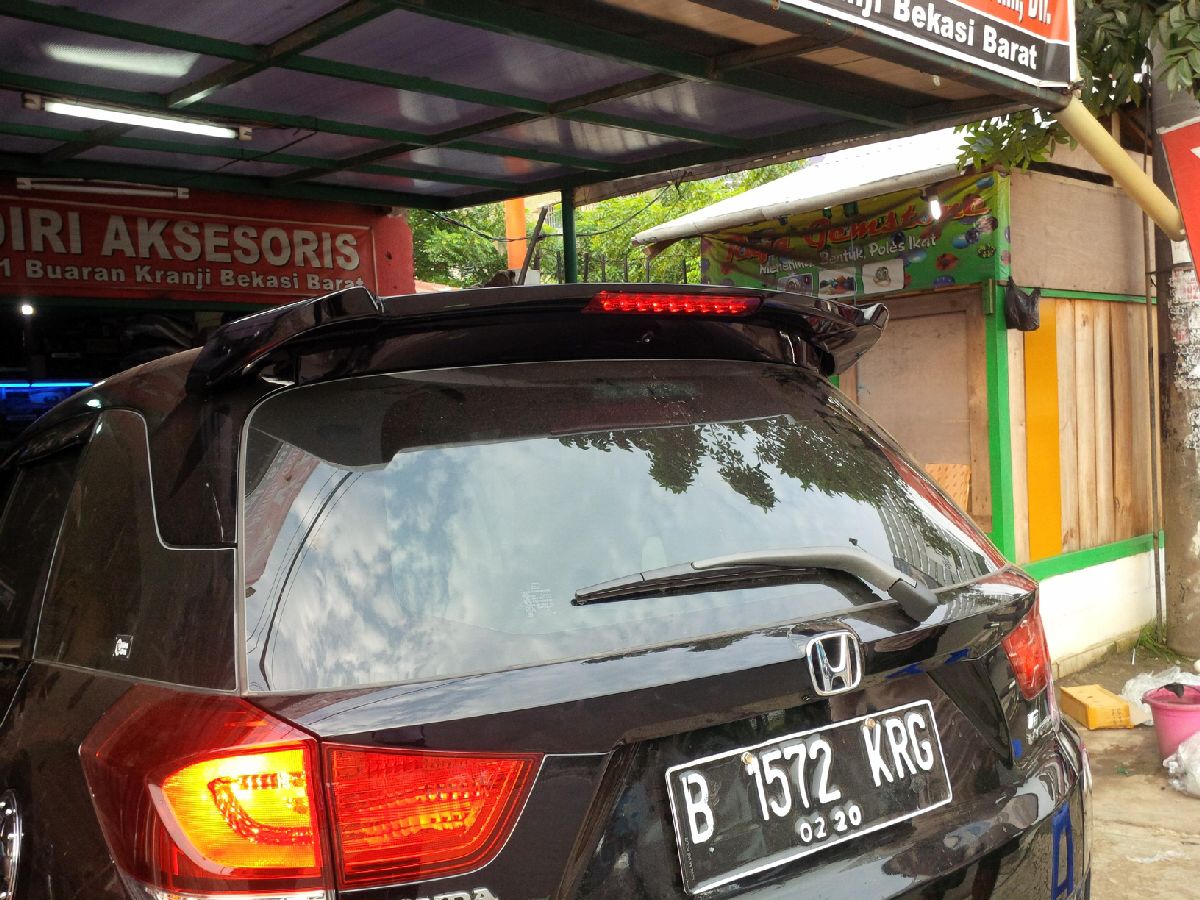 Rear Spoiler Honda Mobilio - Jaya Mandiri Aksesoris