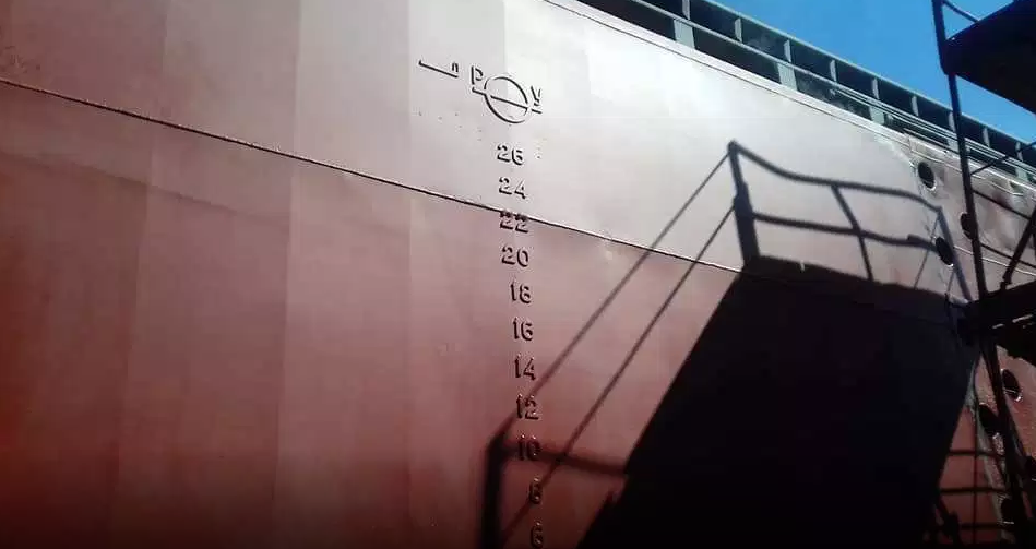 Izmayil shipyard builds 8 non-self-propelled vessels for Nikolayev ...