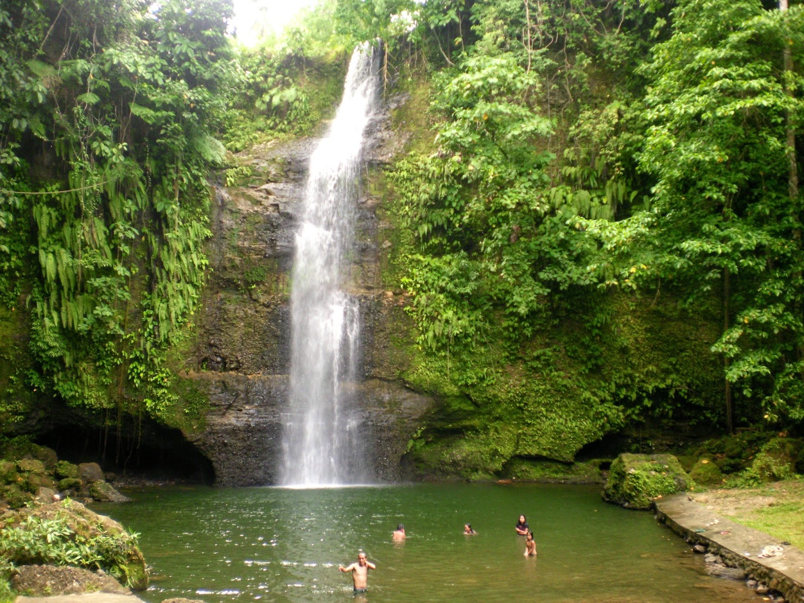 http://bugzcollections.blogspot.com/: BAGA FALLS (SAPANG DALAGA)