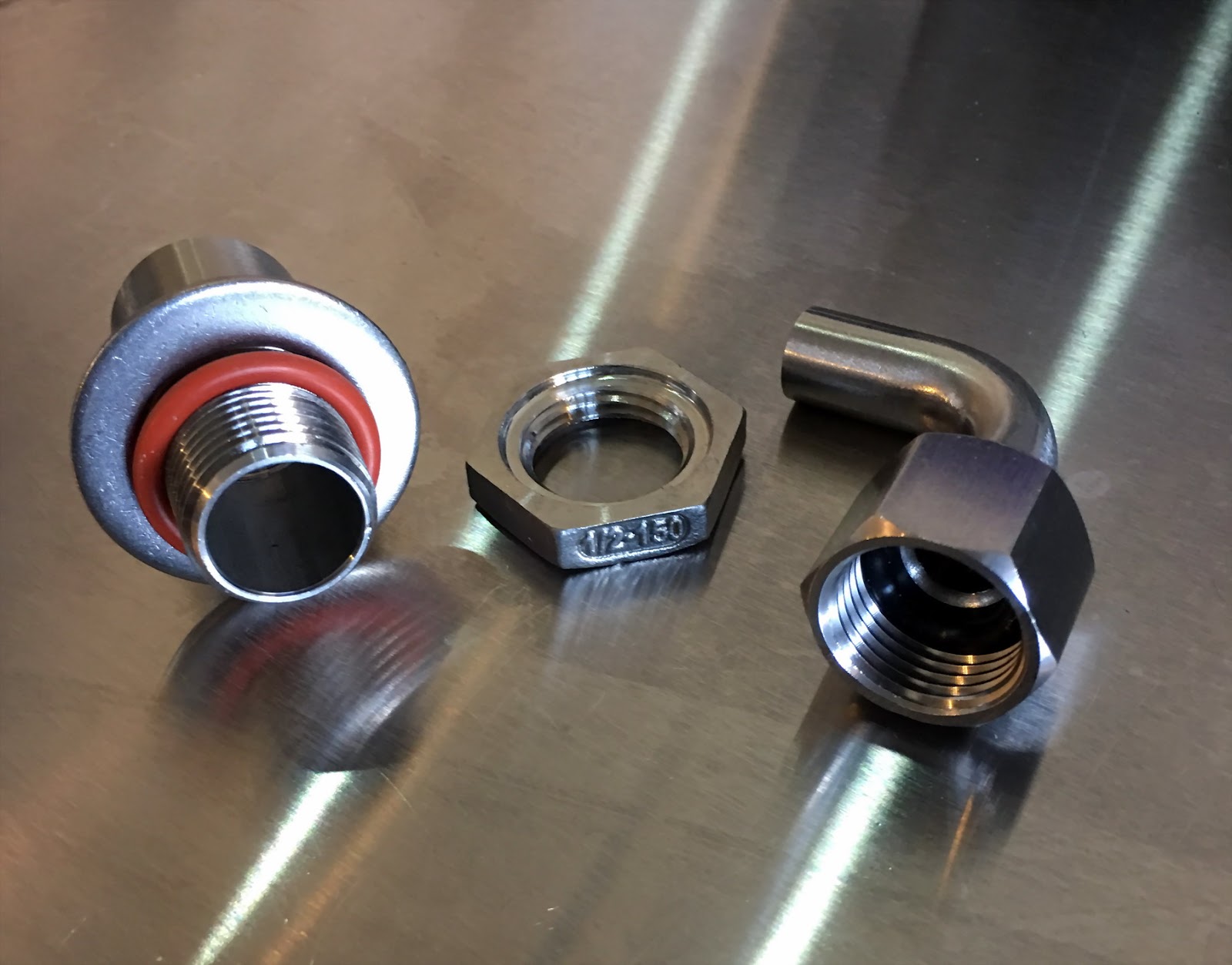 The Screwy Brewer: How To Add A Whirpool Port To Your Kettle