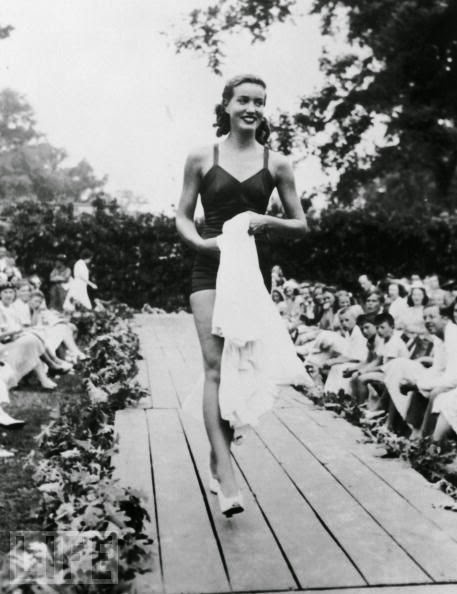 Gods and Foolish Grandeur: Edie: her glamorous youth, late 1930s ...