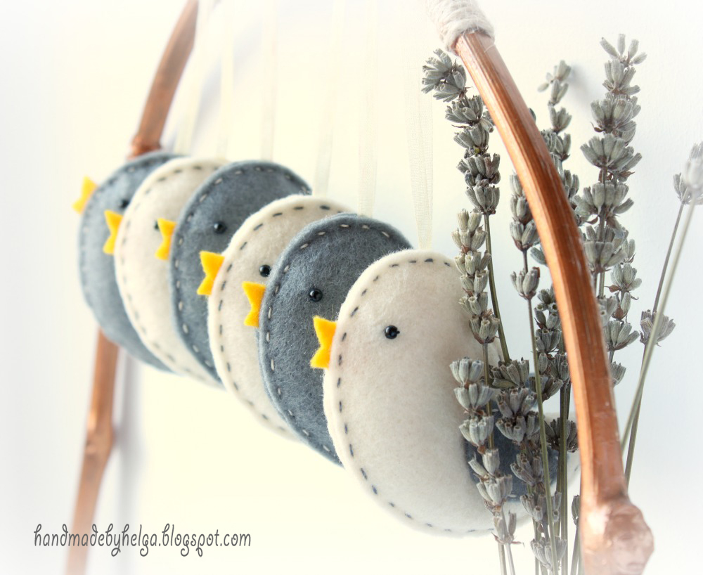 Handmade by Helga: Four sets of felt birds