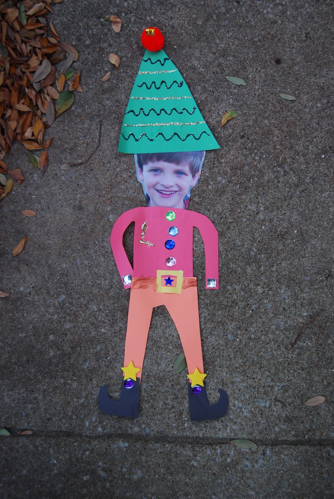 Momfessionals: Christmas Craft - Elf Yourself ;)