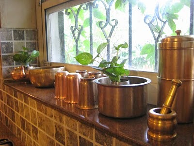 THUGIL: Decorate your Kitchen in Indian Style