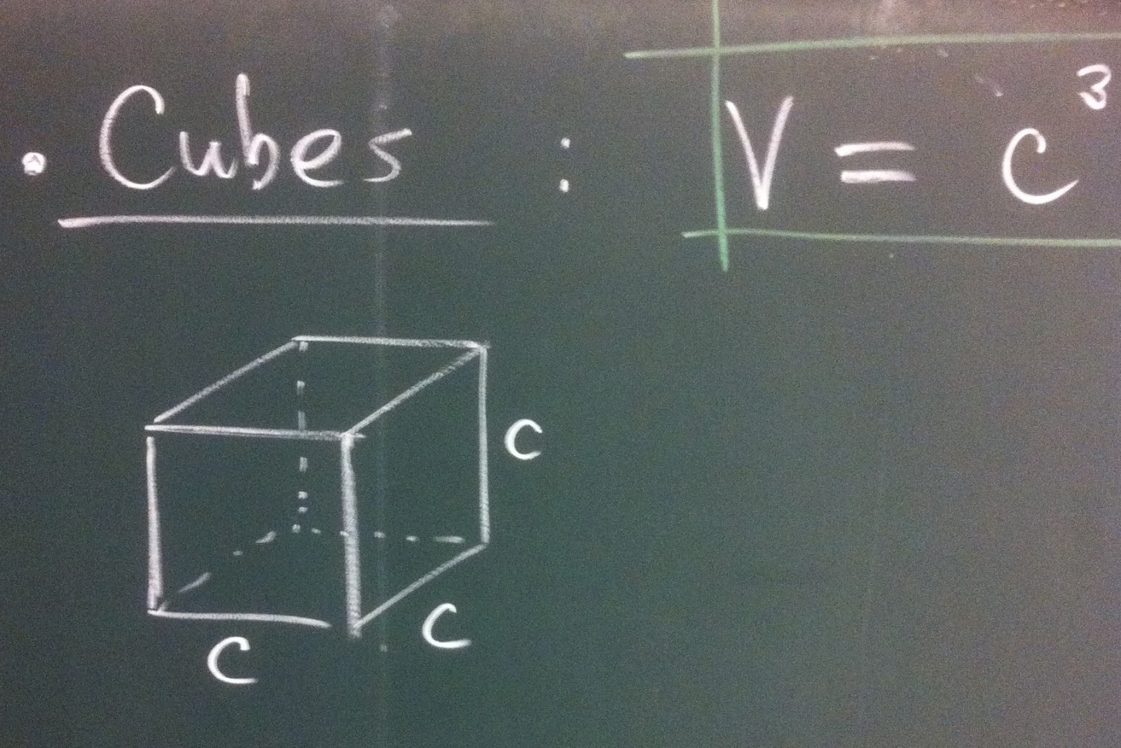 maths-COMarly: Volumes prismes, pavés droits et cubes