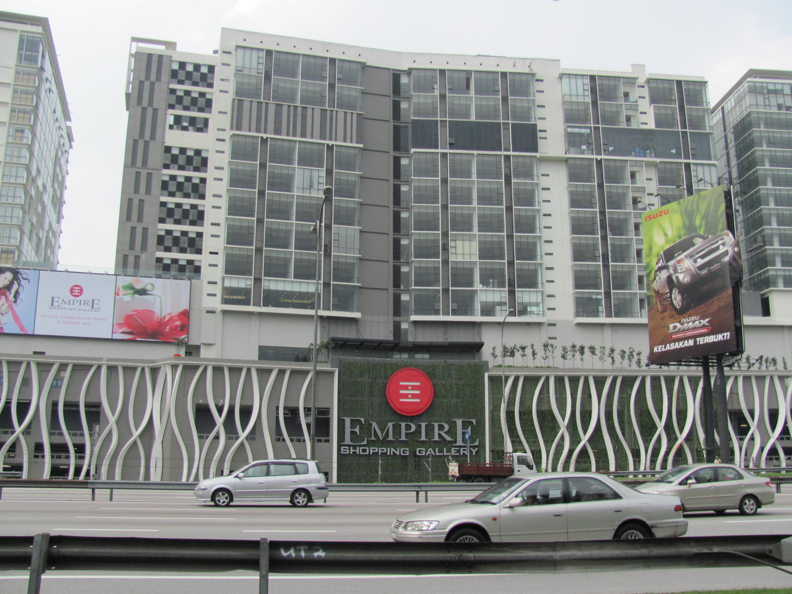 When Words are Hard to Say: Explosion at Empire Shopping Gallery