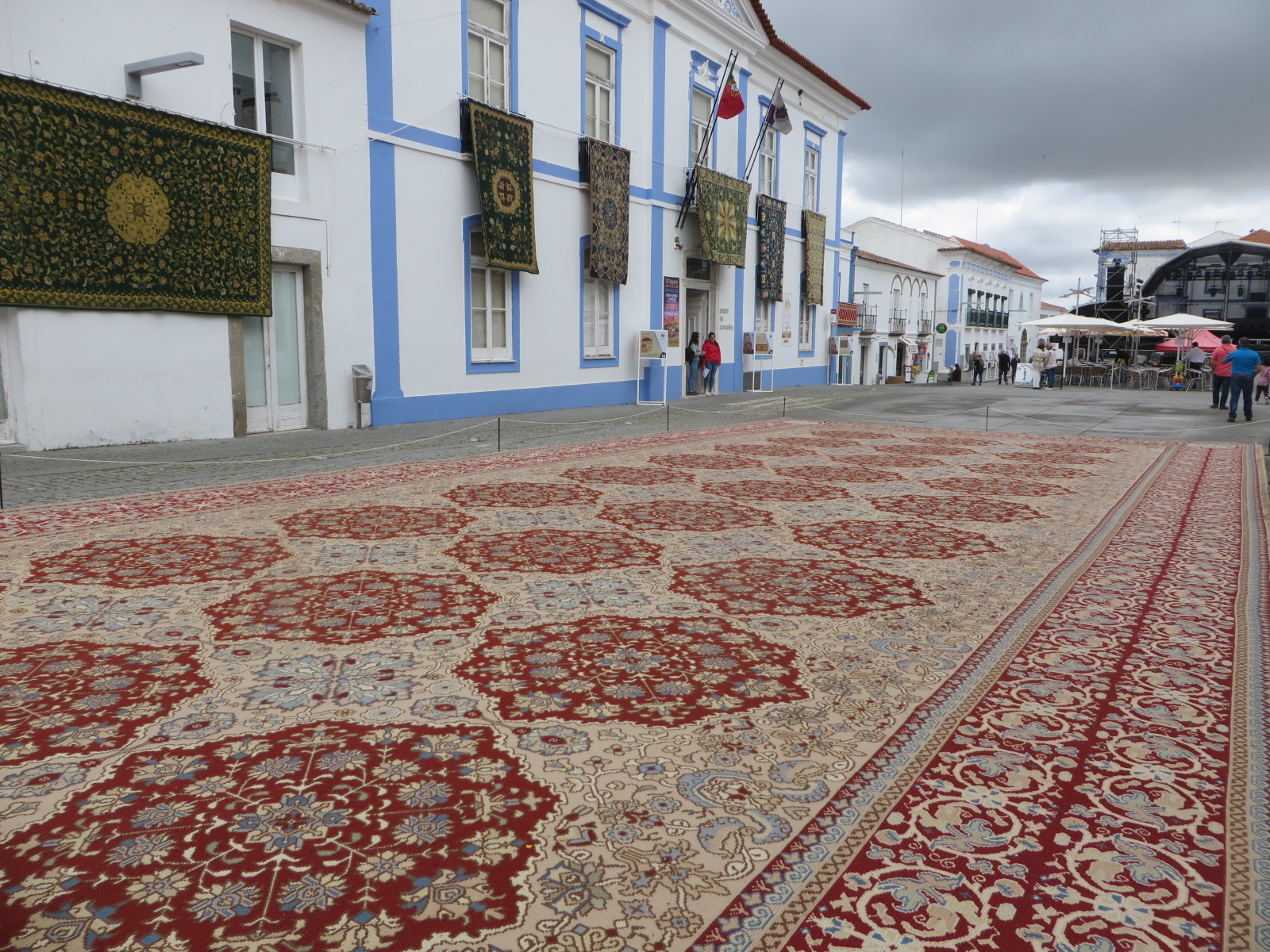 O melhor Alentejo do Mundo: O Tapete está na Rua (Arraiolos)