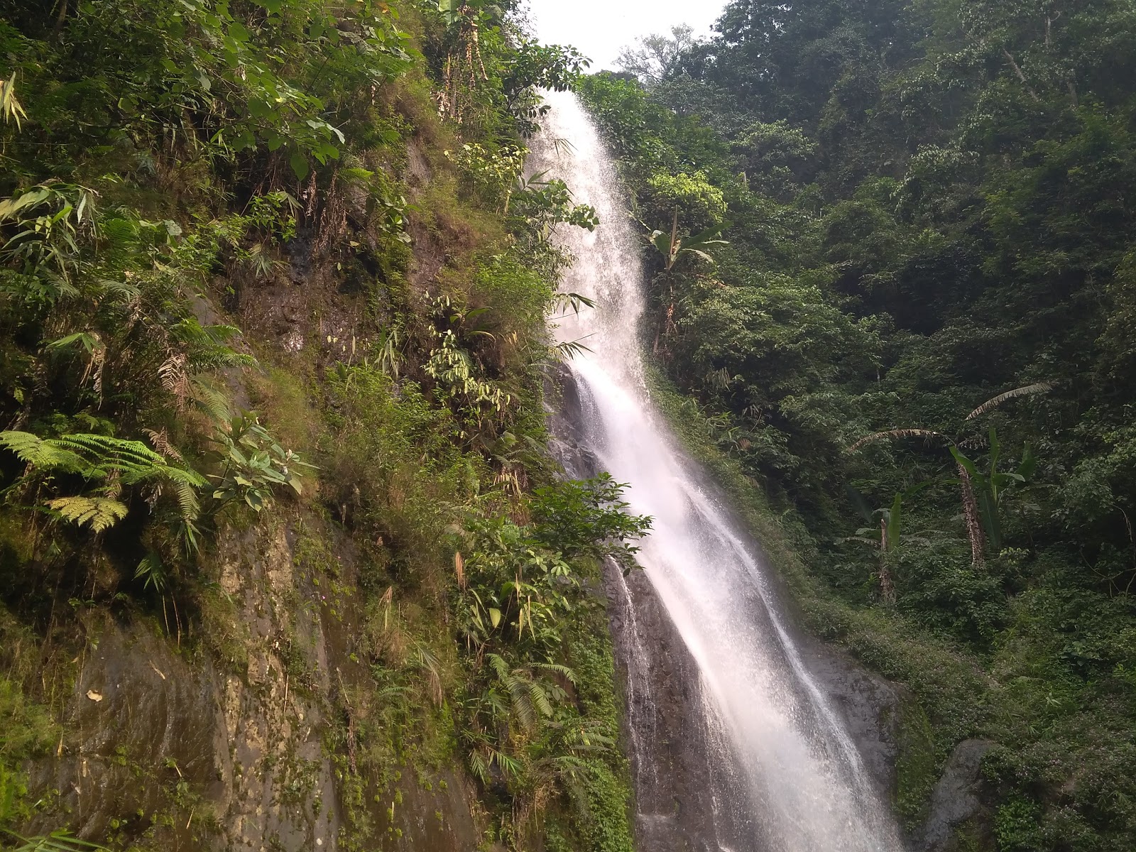 Curug Cigentis Wisata Alam Hits di Karawang - Bagian Info