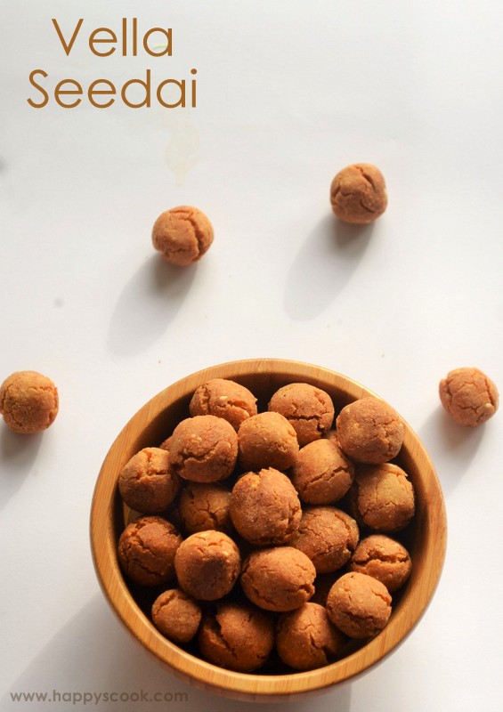 Vella Seedai Recipe | Sweet Seedai | Gokulashtami/Krishna Jeyanthi ...