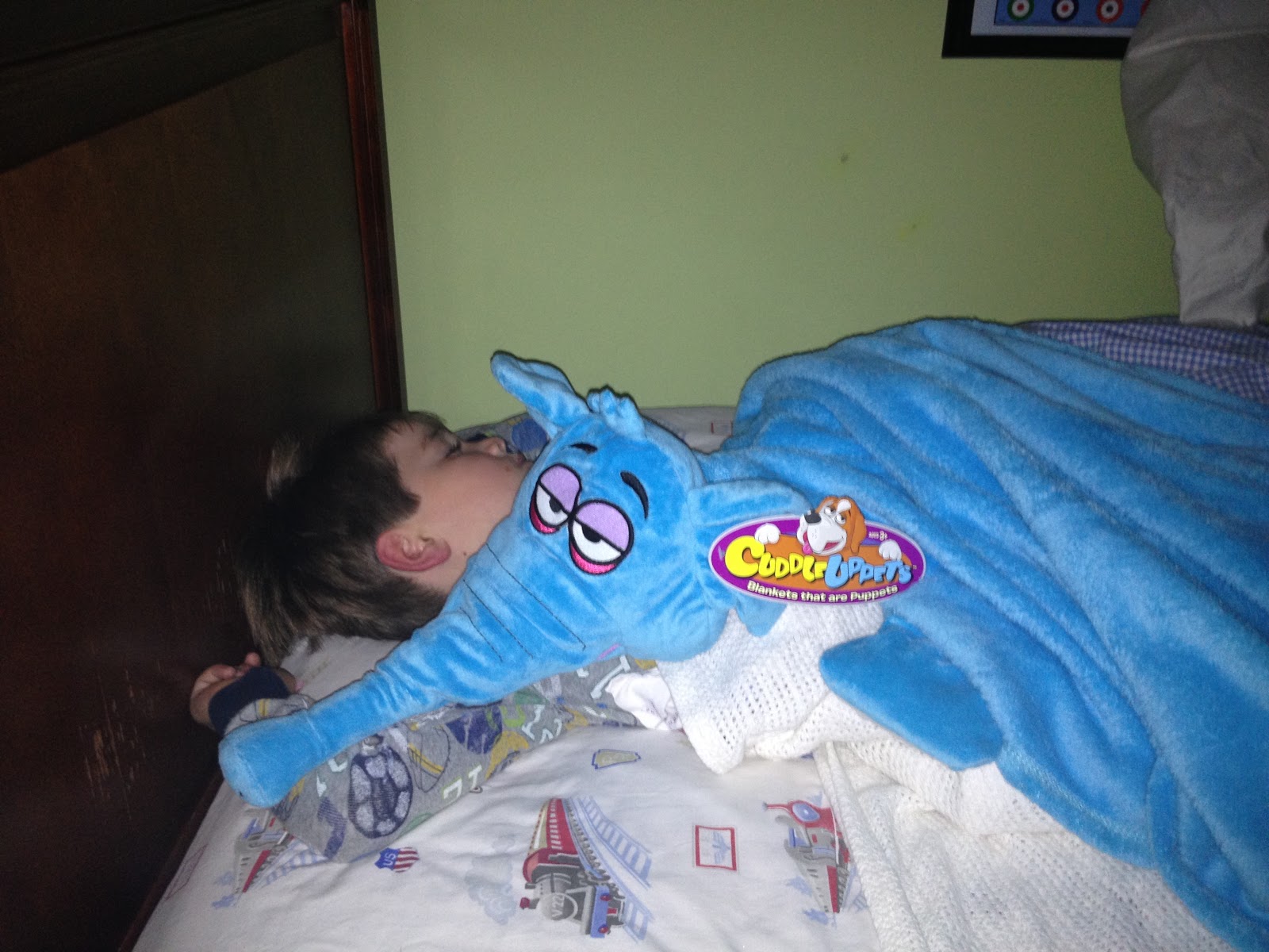 Cuddleuppets Review-Puppet or Blanket? - Staying Close To Home