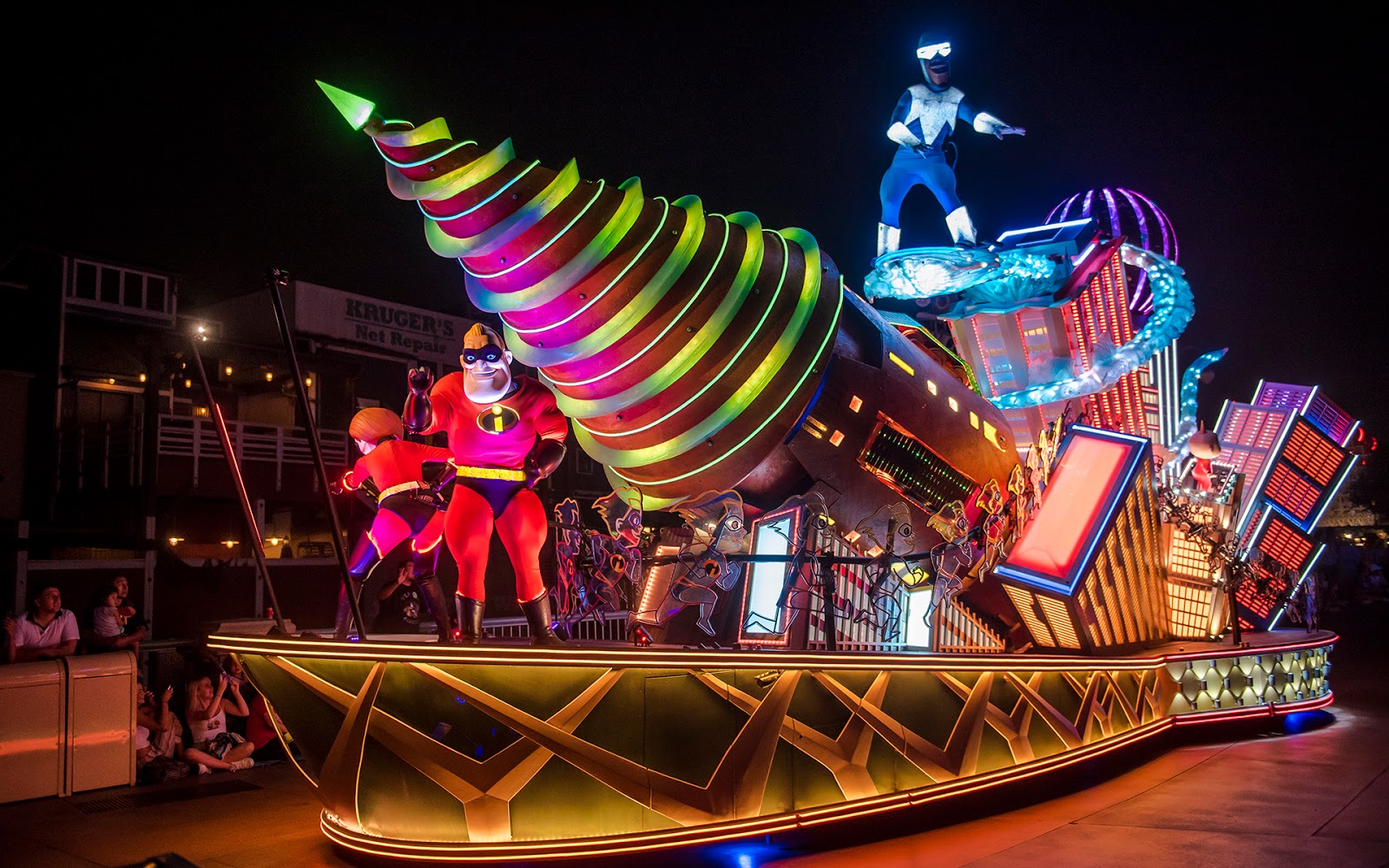 Paint the Night Gets Incredible