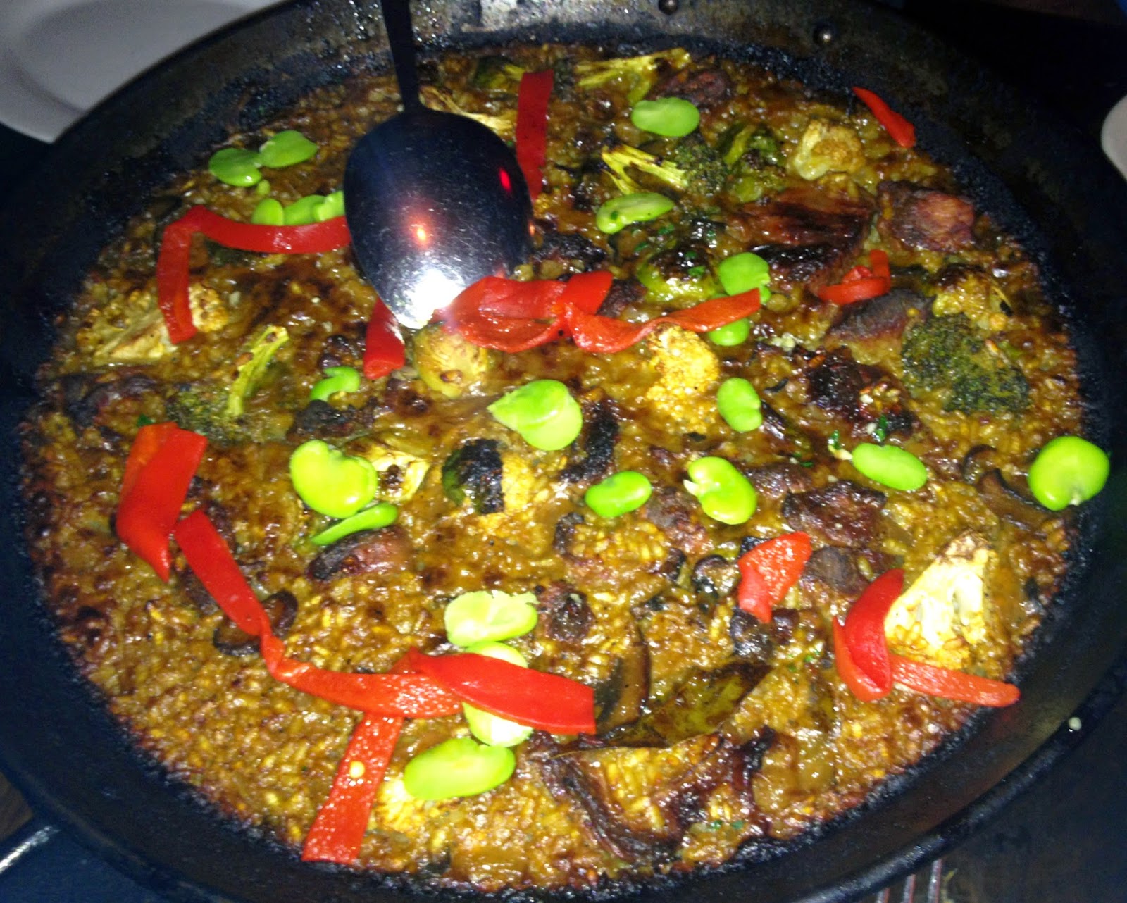 Tastefully-Delicious!: Socarrat Paella Bar: Paella done to perfection!