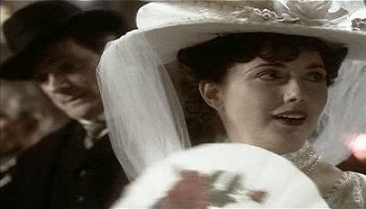 MIS PELICULAS Y SERIES: ROSE RED