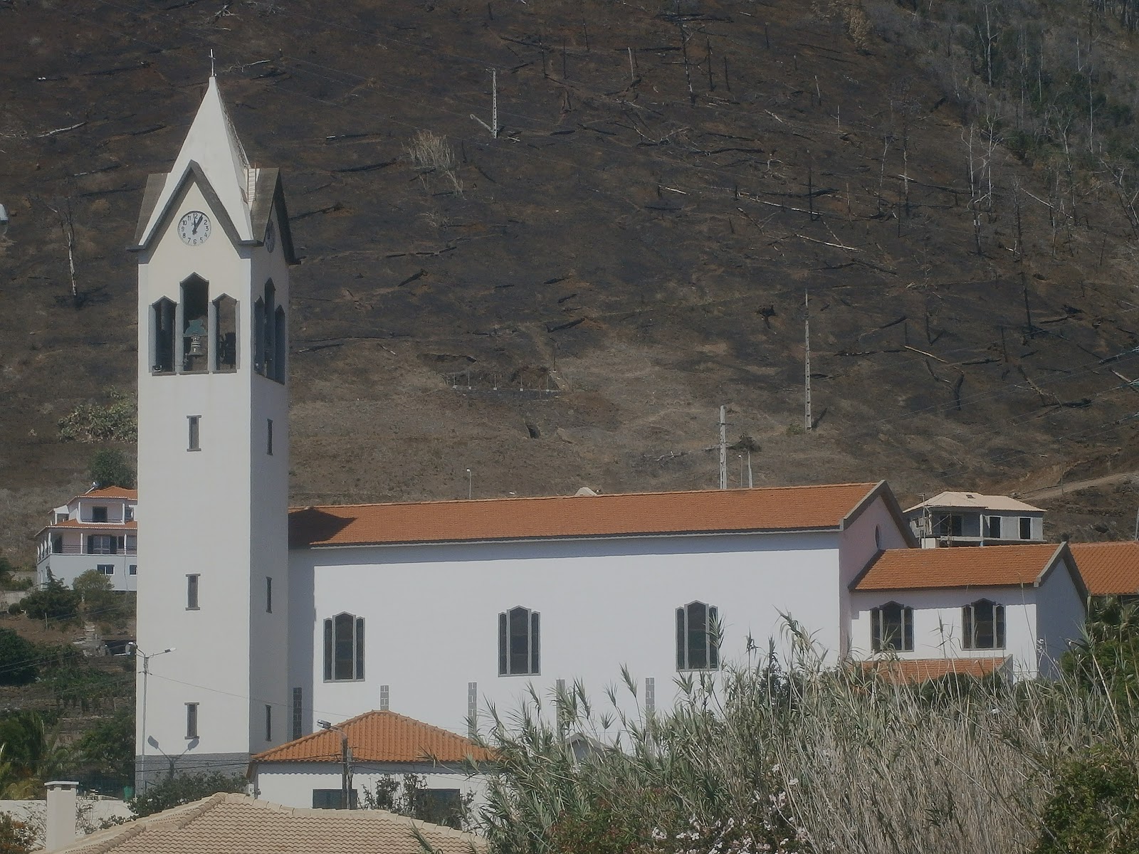 fotográfico: IGREJA DA ASSOMADA - CANIÇO - SANTA CRUZ (Madeira)