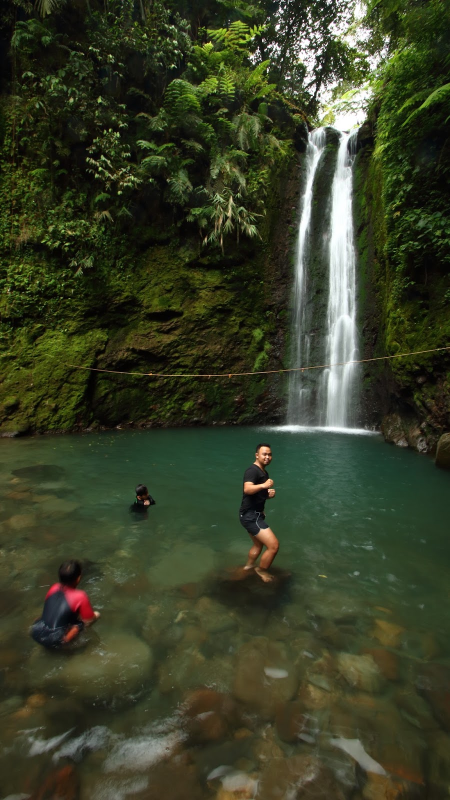 Water Trek di Taman Nasional Gunung Halimun Salak: Curug Kondang, Green ...