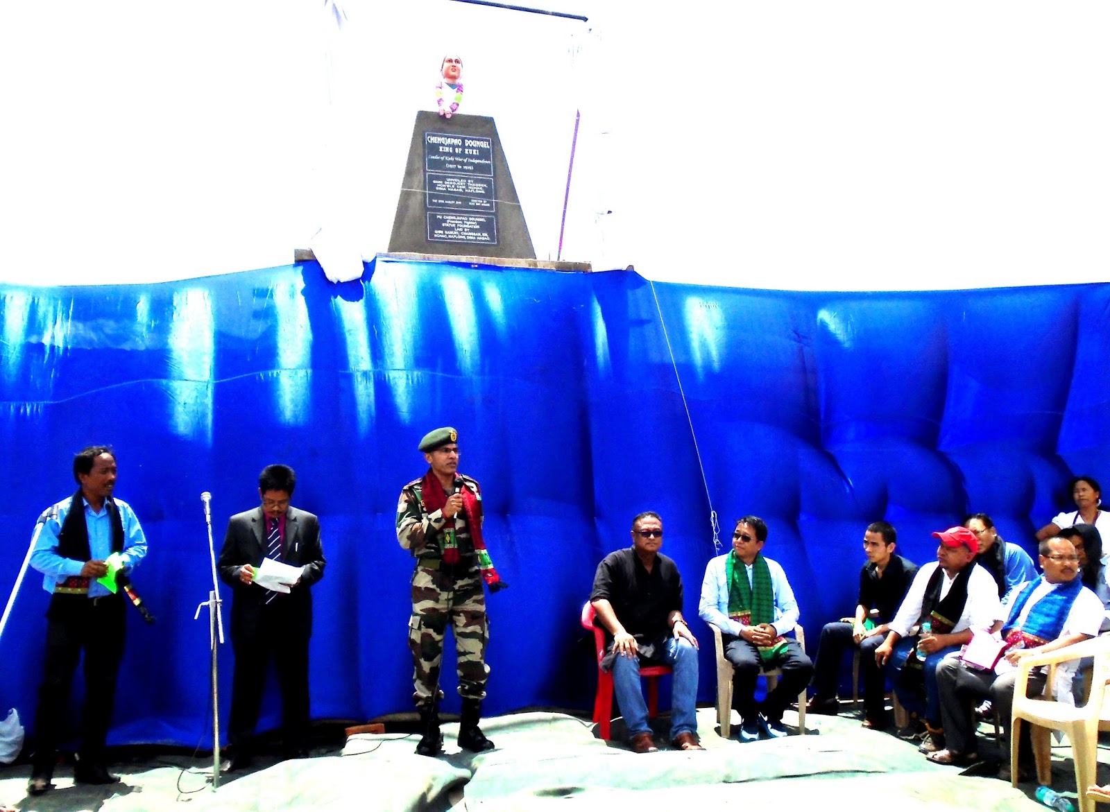 Unveiling Statue of Kuki Freedom Fighter Chengjapao Doungel