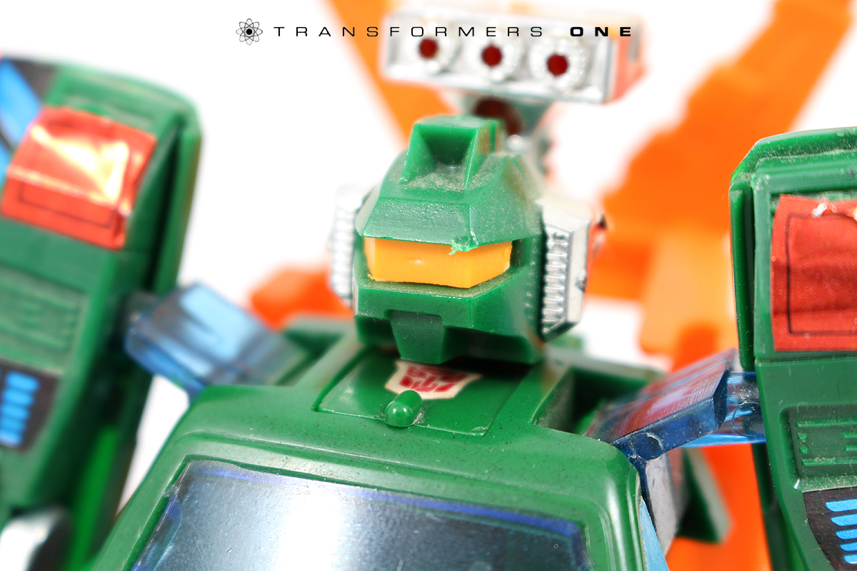 Transformers Square One: Mexican G1 "Trailbreaker Head" Hoist