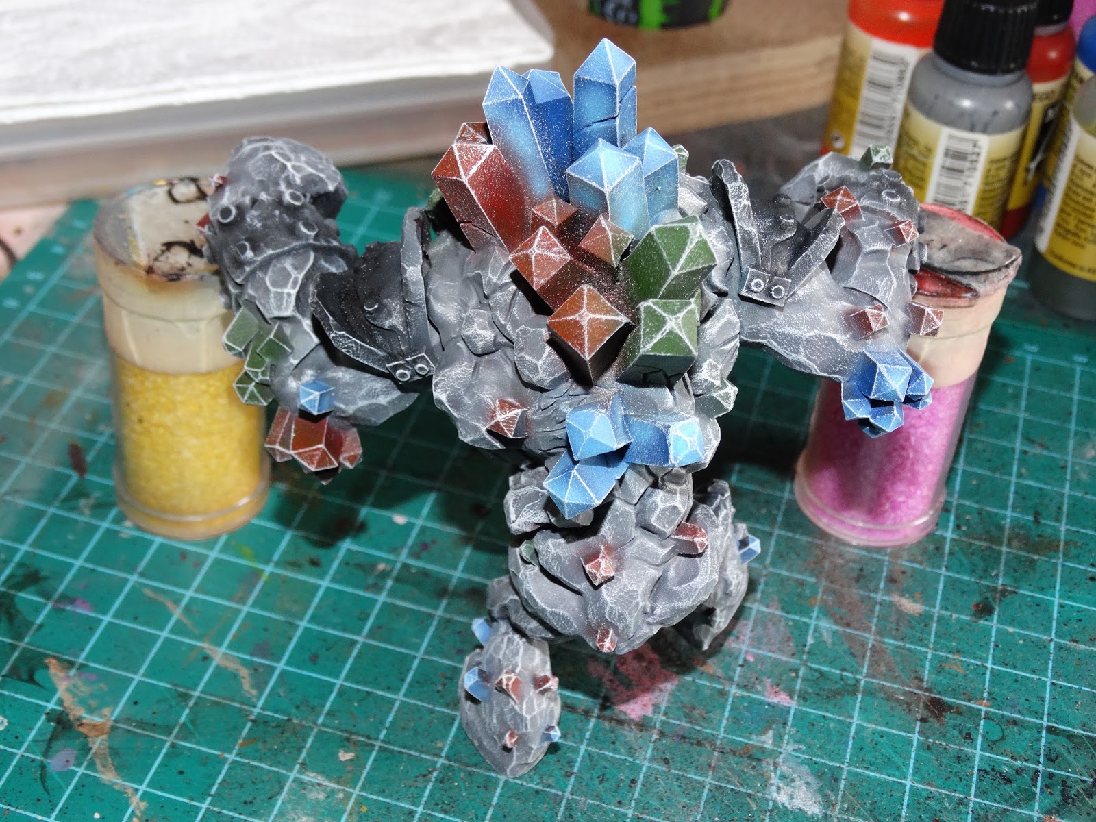 Making miniatures with Mario: Dwarf Golem with Crystal gems W.I.P.