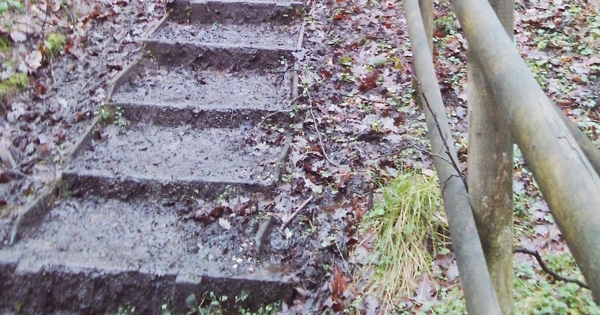 Walking The Peak: Bamford, Stanage Edge, Stanedge Pole, Porter Clough ...