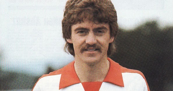 Enciclopedia de Futbolistas: Walter Schachner