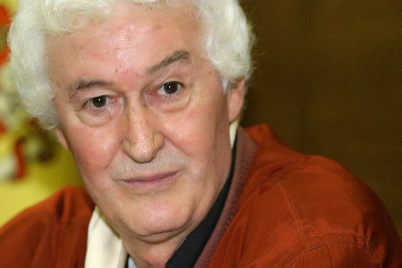 Puentes de papel: LA POESÍA DE FÉLIX GRANDE