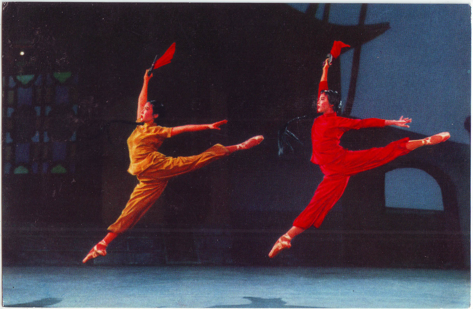 National Ballet of China: Amazing Vintage Photographs From the “Red ...