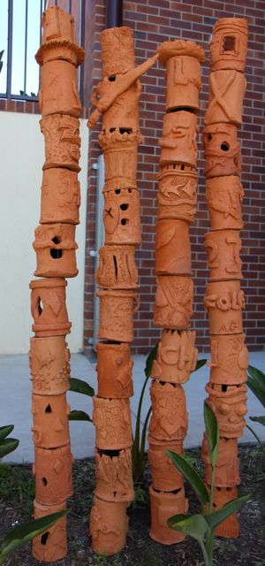tssyr7art: Totem Poles - Ceramic creations