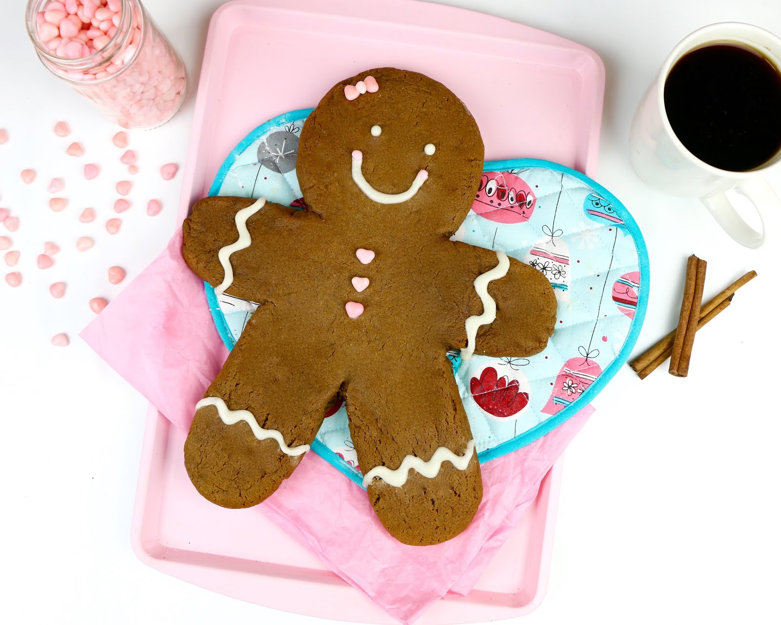 {VIDEO} Giant Gingerbread Man Cookie - The Lindsay Ann