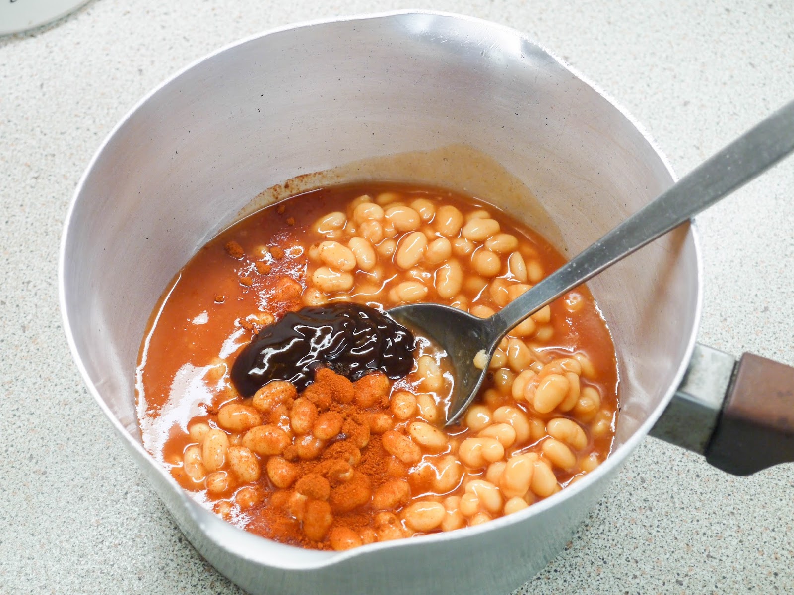 This Muslim Girl Bakes: Cookbook of the Month August 2017: Nadiya's ...