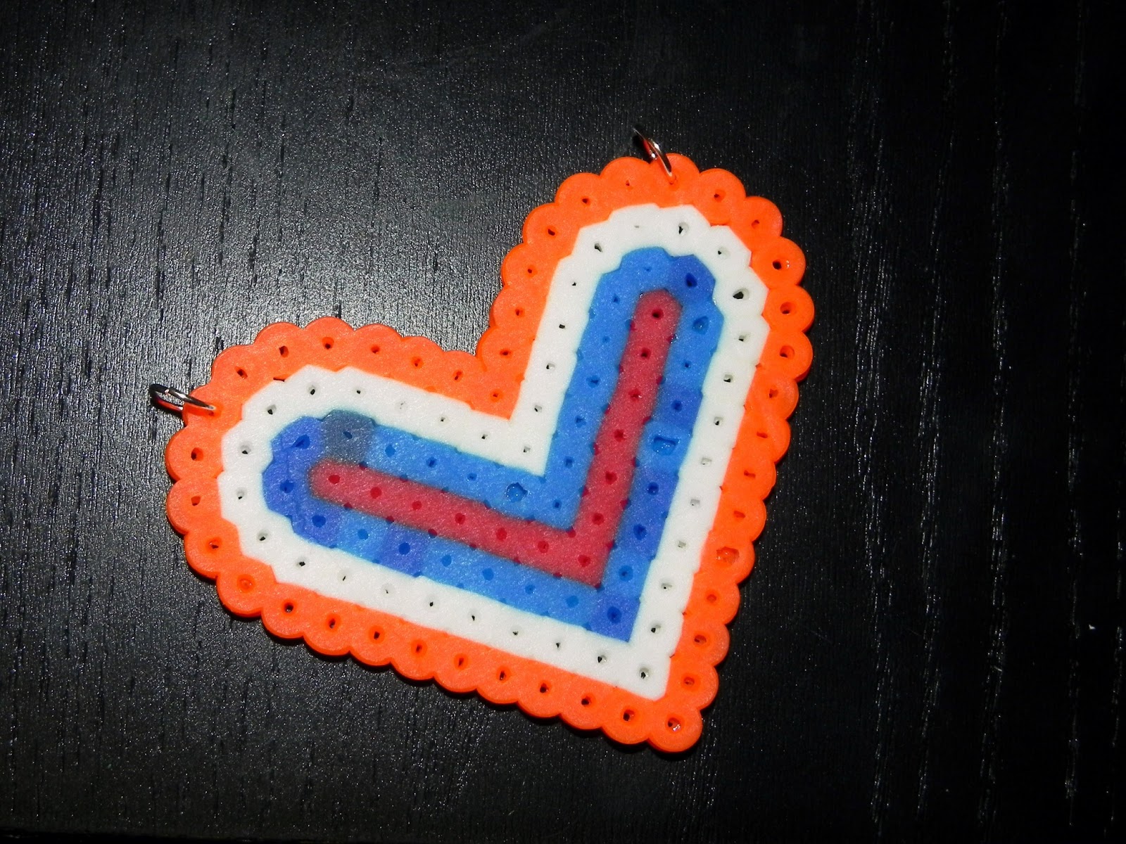 Smart n Snazzy: Kid DIY ~ Adjustable Perler Bead Necklace