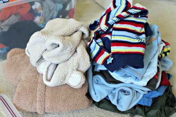 5 Tips for Organizing & Storing Children's Clothes | Sunny Day Family