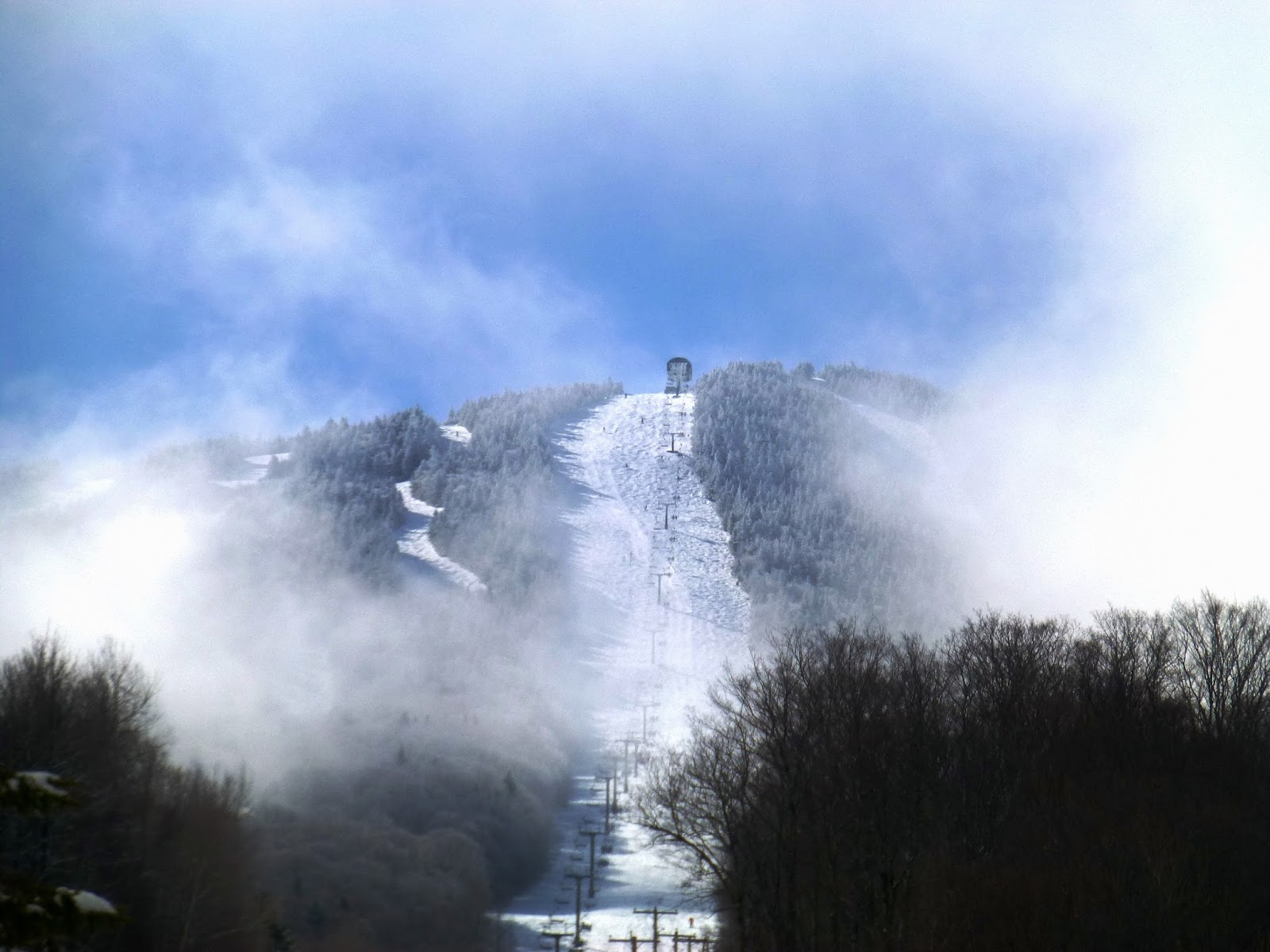 The Saratoga Skier and Hiker: Pico Mountain, VT: 04/02/2017