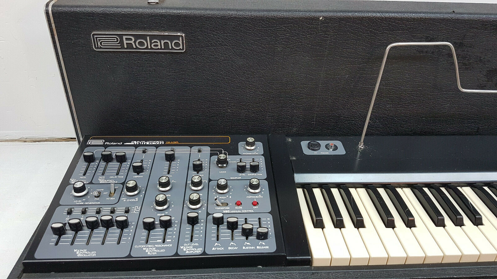 MATRIXSYNTH: Vintage Roland SH-3A Synthesizer Keyboard SN 270900