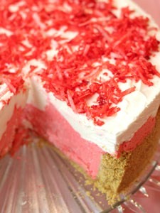 Vintage and Main: Retro Recipe: Almost No-Bake Pink Lemonade Pie