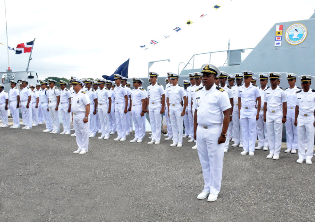 ARMADA DE REPÚBLICA DOMINICANA CONCLUYE MANIOBRA NAVAL DENOMINADA ...