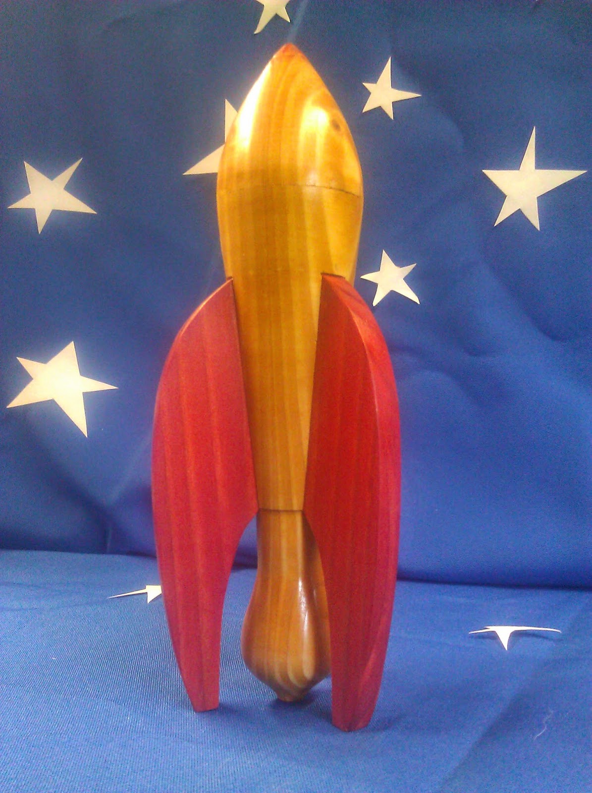 The Wood Knack: Rocket Ship: Summer's Woodworking 2x4 Contest 2014