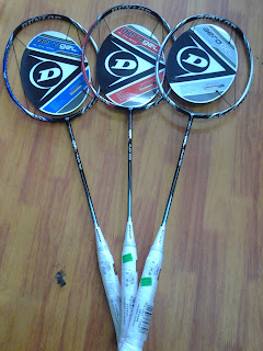 UNIVERSAL SPORTS AND ADVENTURE: Dunlop Badminton Racquet