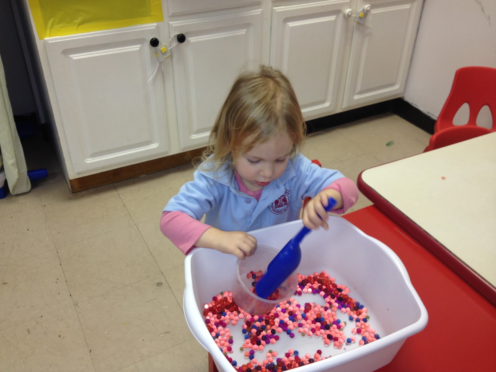 HH Preschool Class Reflections: Sensory Play: Packaging Peanuts, Water ...