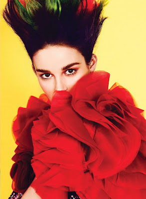 I AM FASHION !!!: Flare May 2012 Editorial