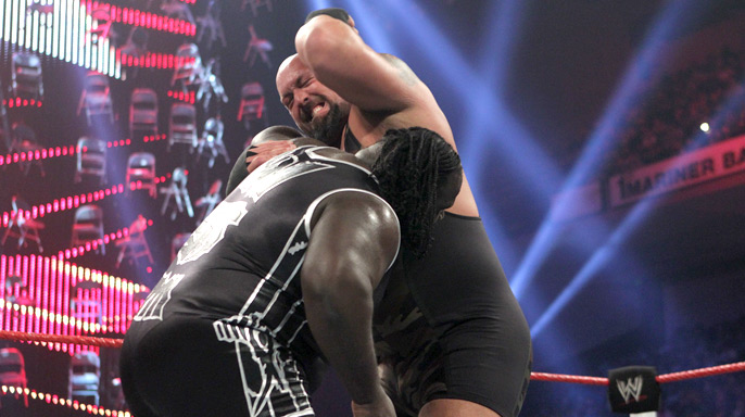 WWE In live!!!!: BIG SHOW vs MARK HENRY