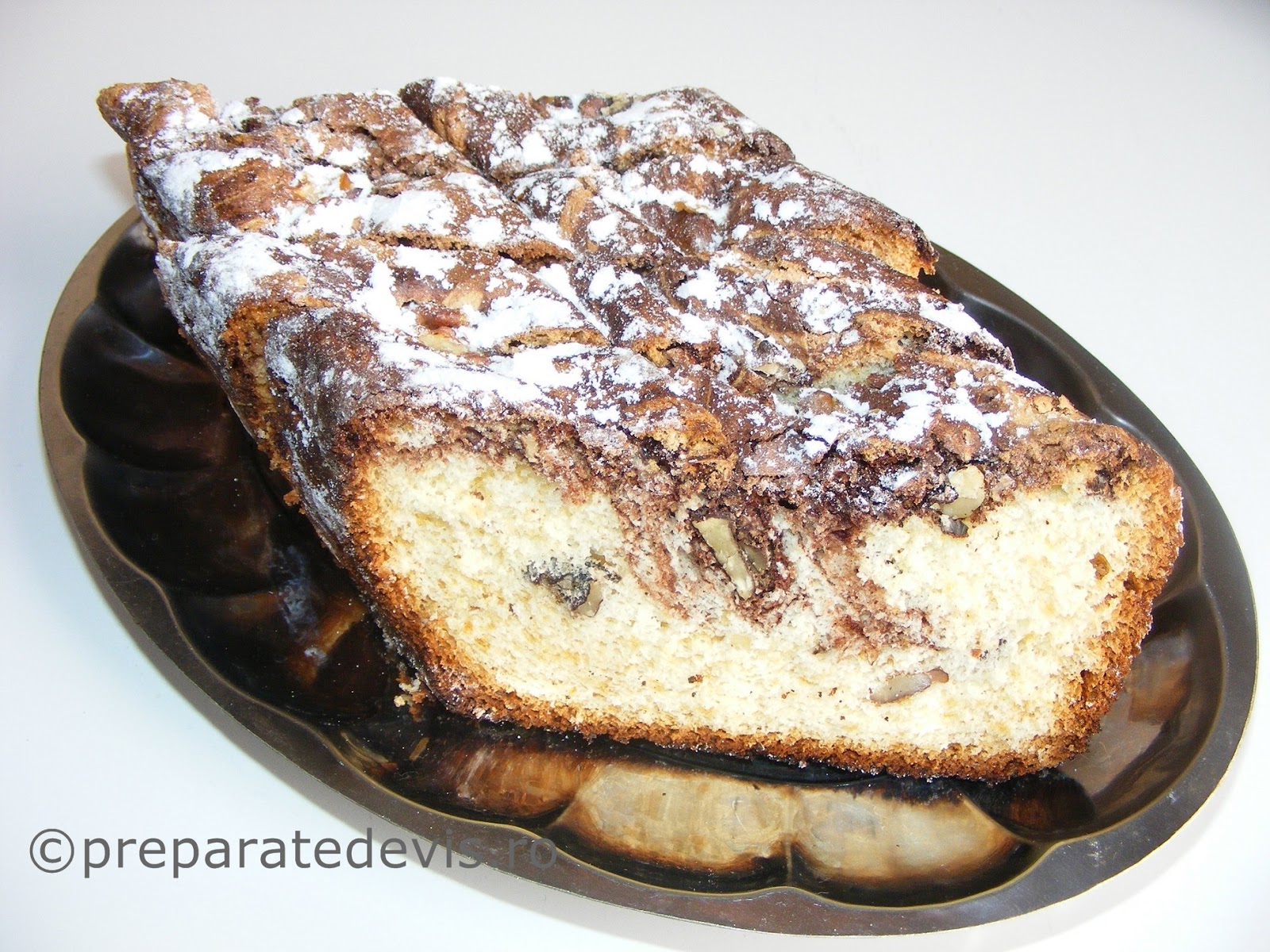 Chec rapid cu nuca si ciocolata | Preparatedevis.ro