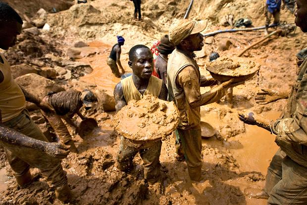 Gold rush at Kwekwe’s Dandrum Mine