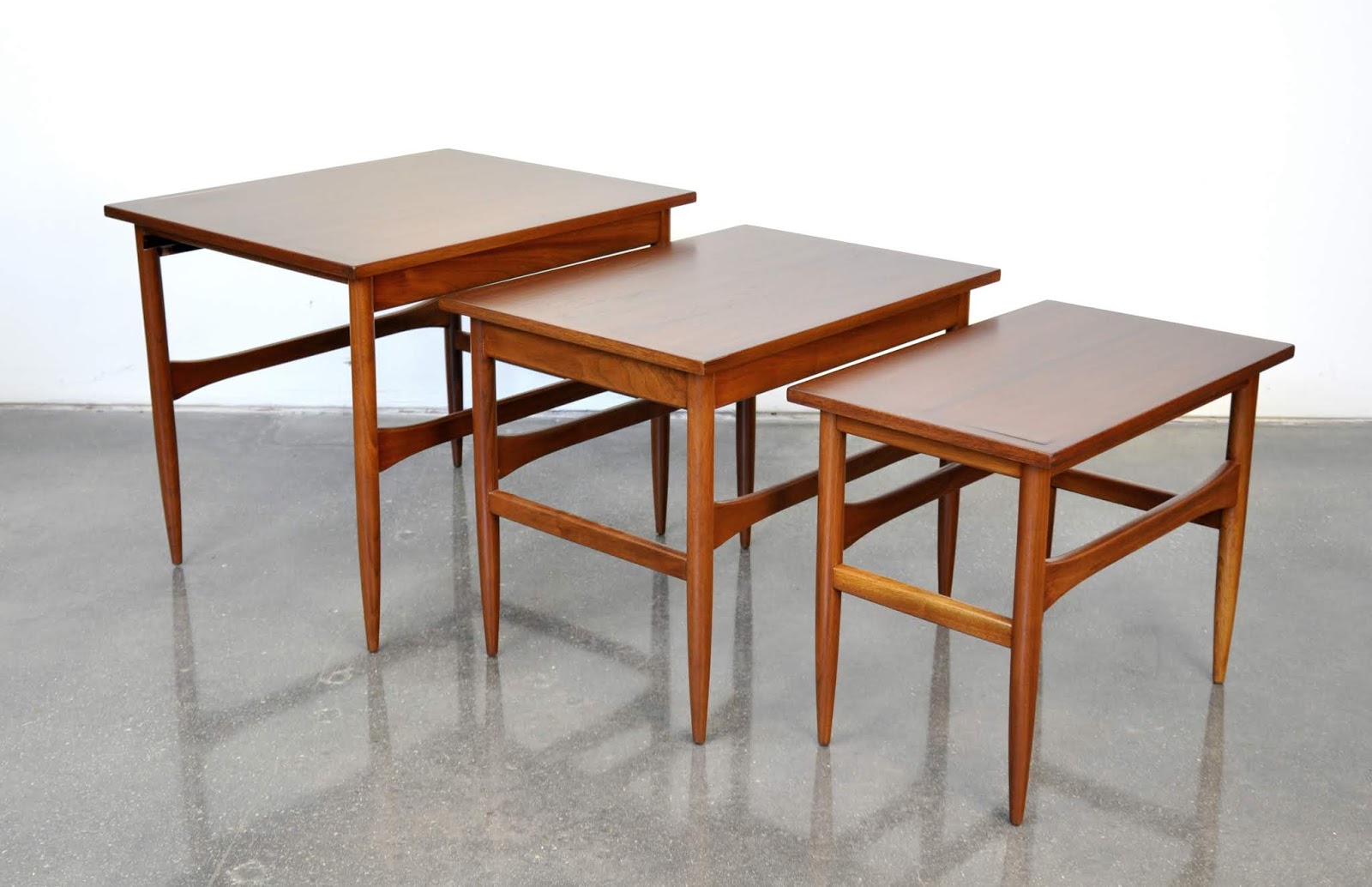 SELECT MODERN: Set of Mid-Century Modern Walnut Nesting Tables