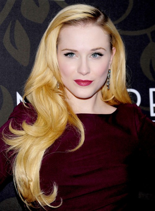 JANE ENTRE LINHAS: Abril Colírio 2012 Benedict Cumberbatch & Evan ...