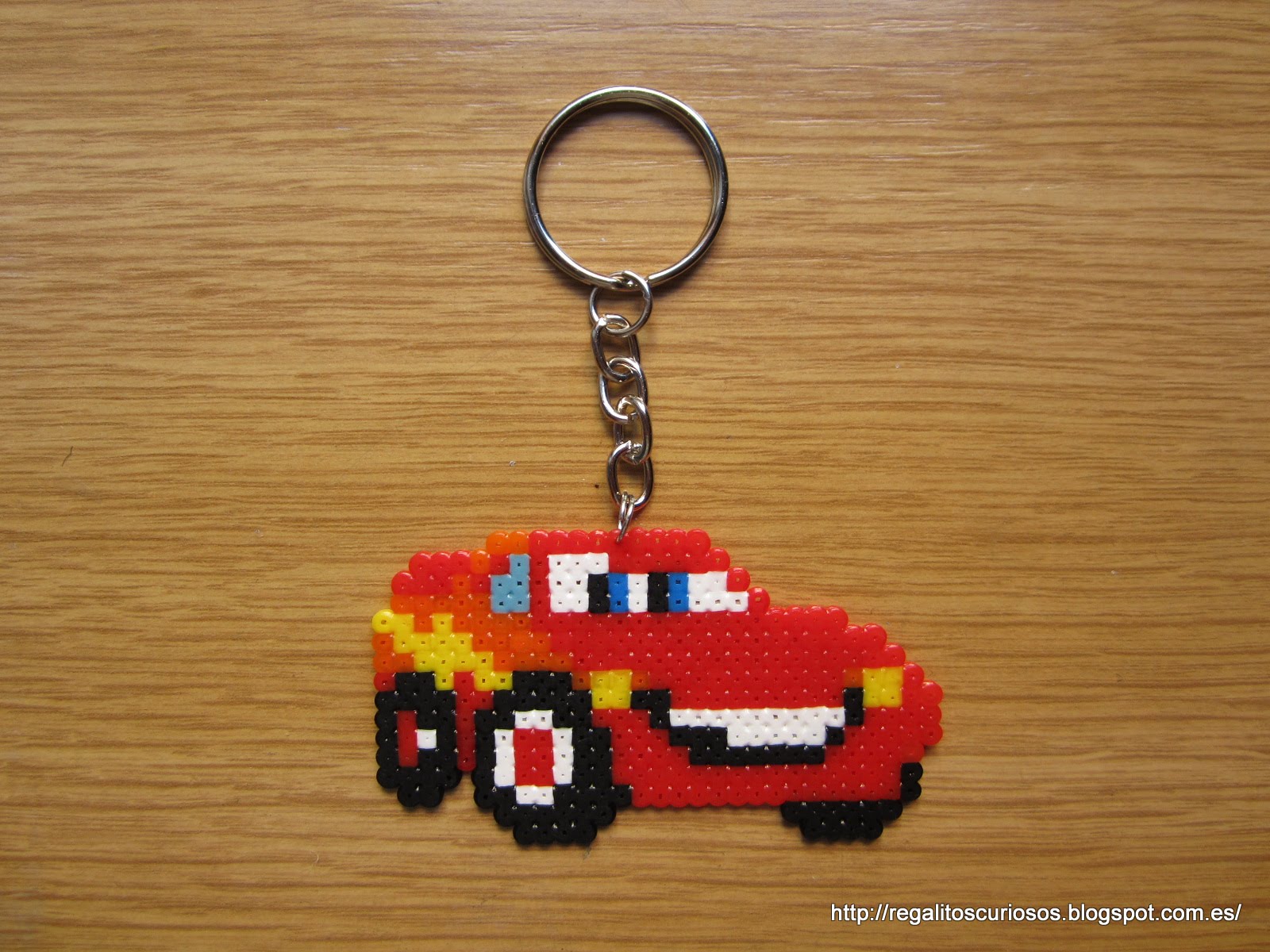 StitchesYarn: El rincón de Jimmy: Llaveros Hama Beads / Hama beads ...