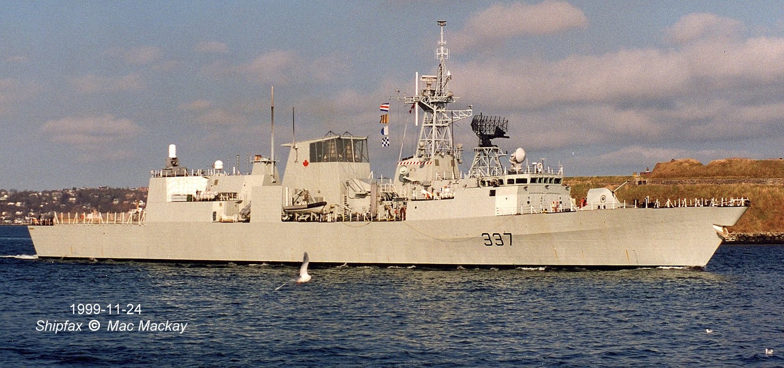 Shipfax: HMCS Fredericton sails for NATO