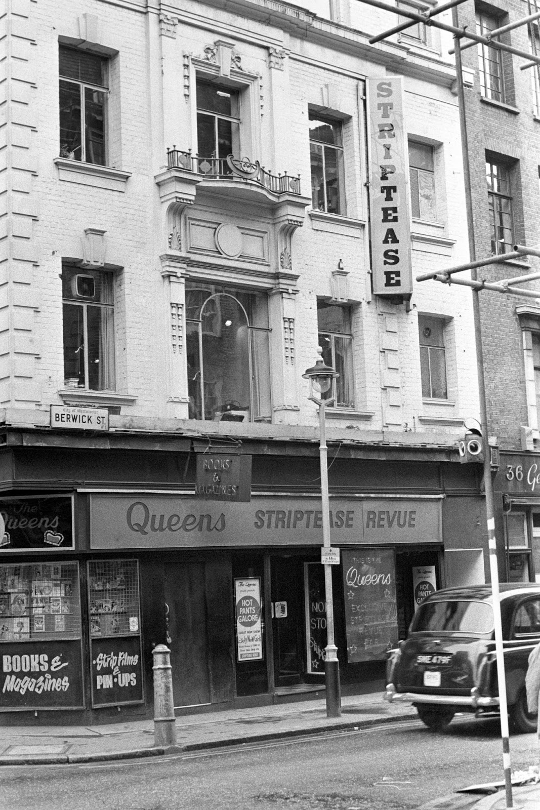 Black and White Photos of Soho, London in 1972 ~ Vintage Everyday