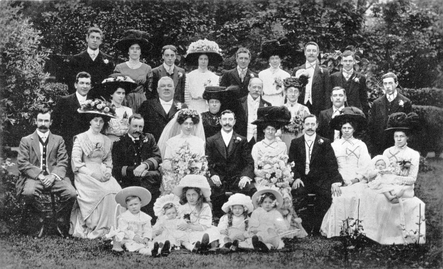 Family History Fun: An Array of Wedding Hats - 1910: Wedding Wednesday