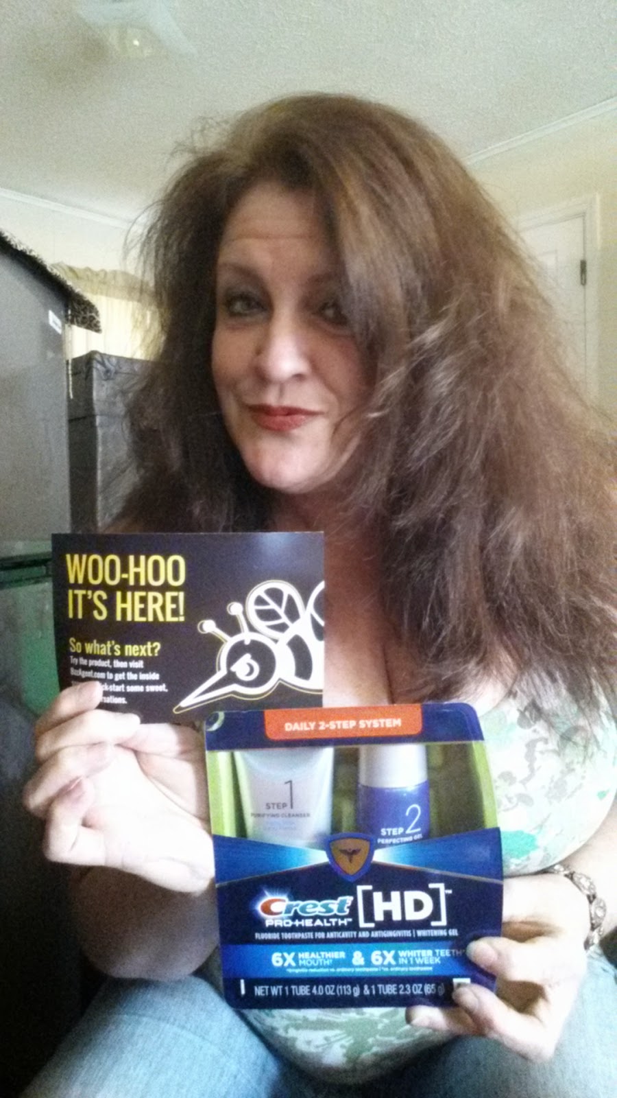 Lady Eves Product Reviews and More: Crest Pro Health HD