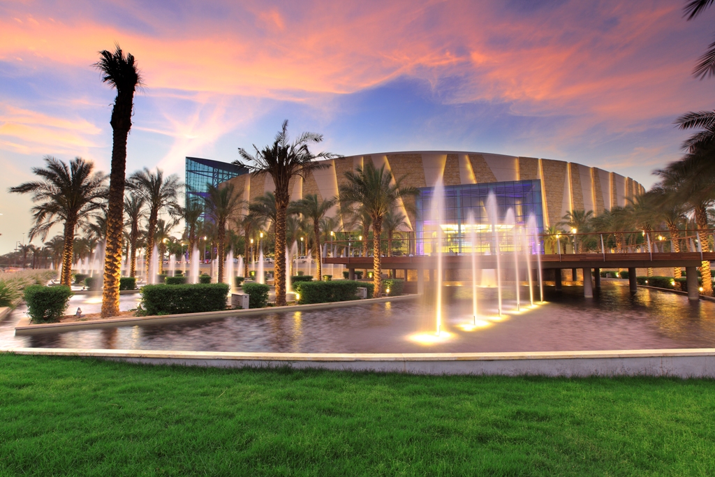 Ladies who do lunch in Kuwait: Kuwait's 360 Mall Extension to Include ...